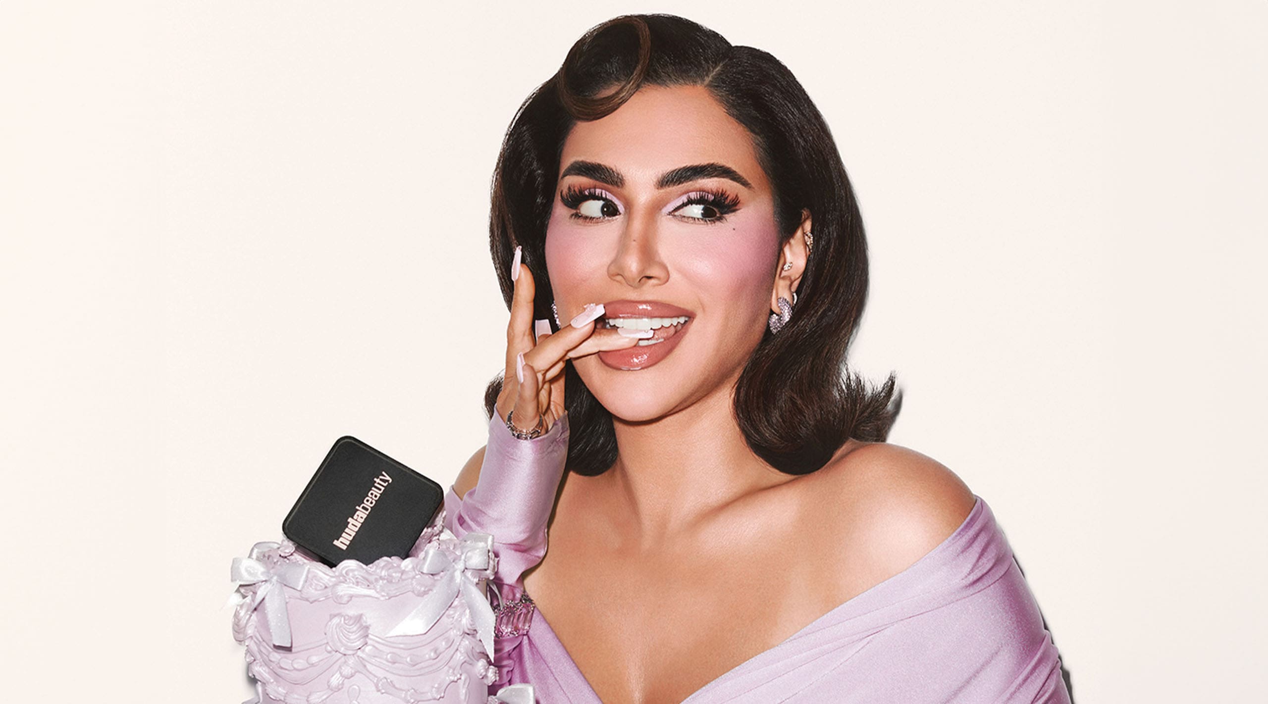 Huda Beauty US | Official Site Sale Luxury Powder, Blush & Fragrance